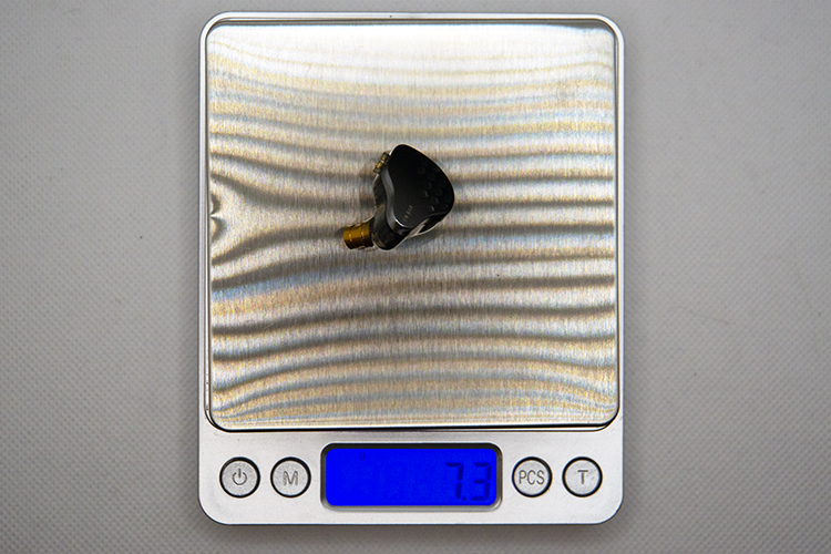 【KBEAR Robin レビュー】溢れ出る陽キャ感にビビる。安価モデルの癖に装備がすごい。 - GADGENEKO -ガジェねこ-