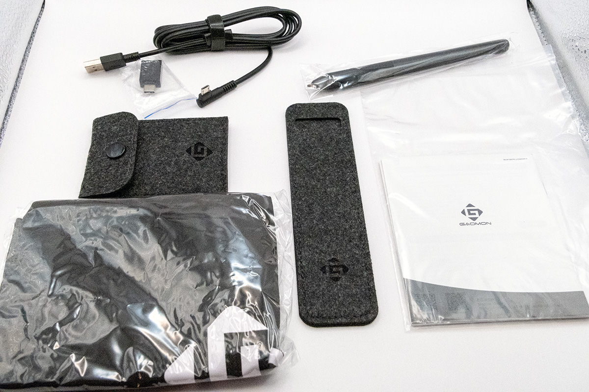 【GAOMON M10K PRO レビュー】コスパぶっ壊れの、どこかで見たことのあるペンタブレット - GADGENEKO -ガジェねこ-