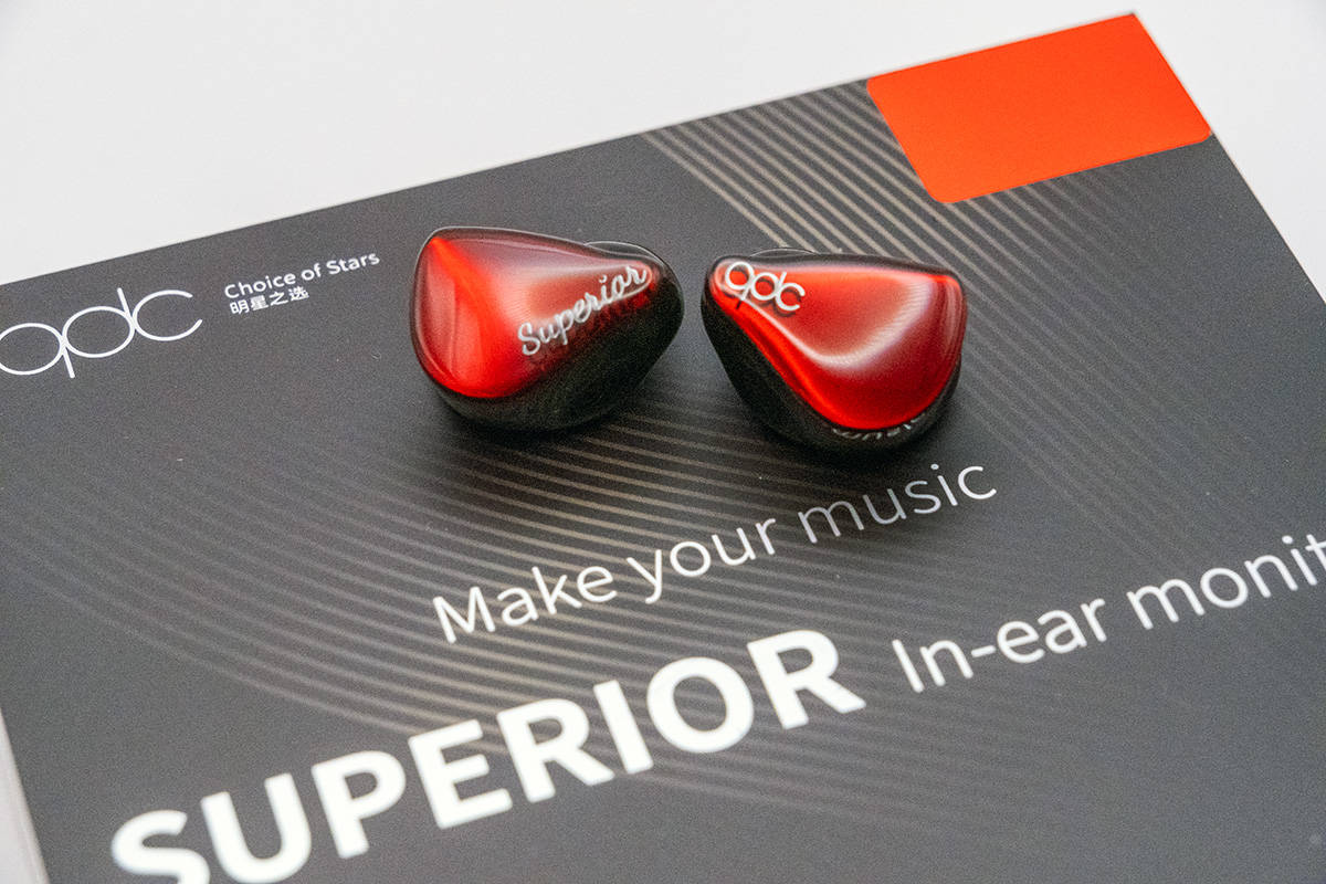 【qdc SUPERIOR レビュー】見た目は最高！音は普通！でも見た目が最高！！！ - GADGENEKO -ガジェねこ-
