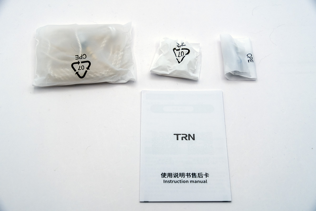 【TRN ST7 レビュー】力強く元気な音色が楽しい、個性的なイヤホン - GADGENEKO -ガジェねこ-